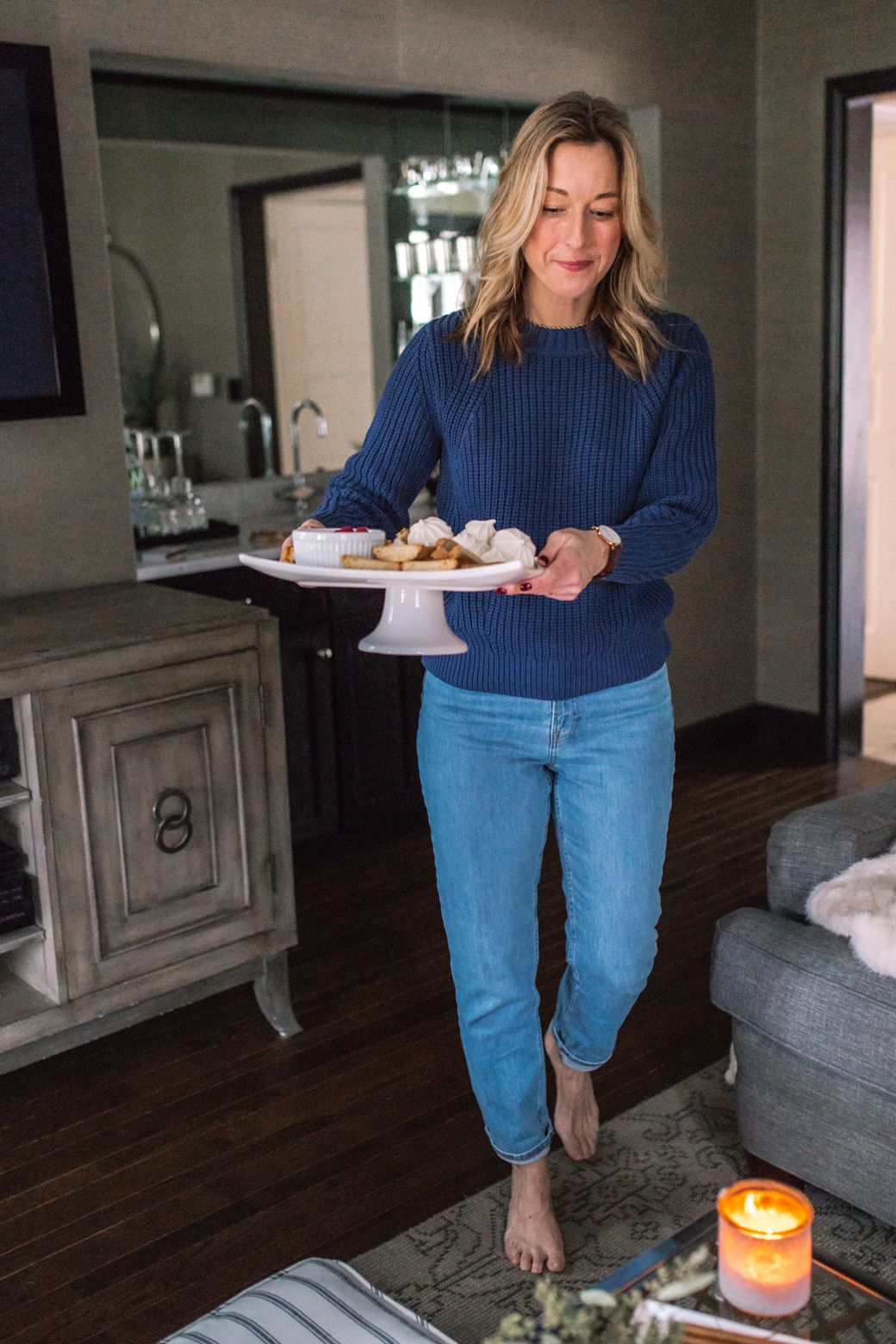 Things to Do on a Cold Winter Night with Friends - Never Without Navy